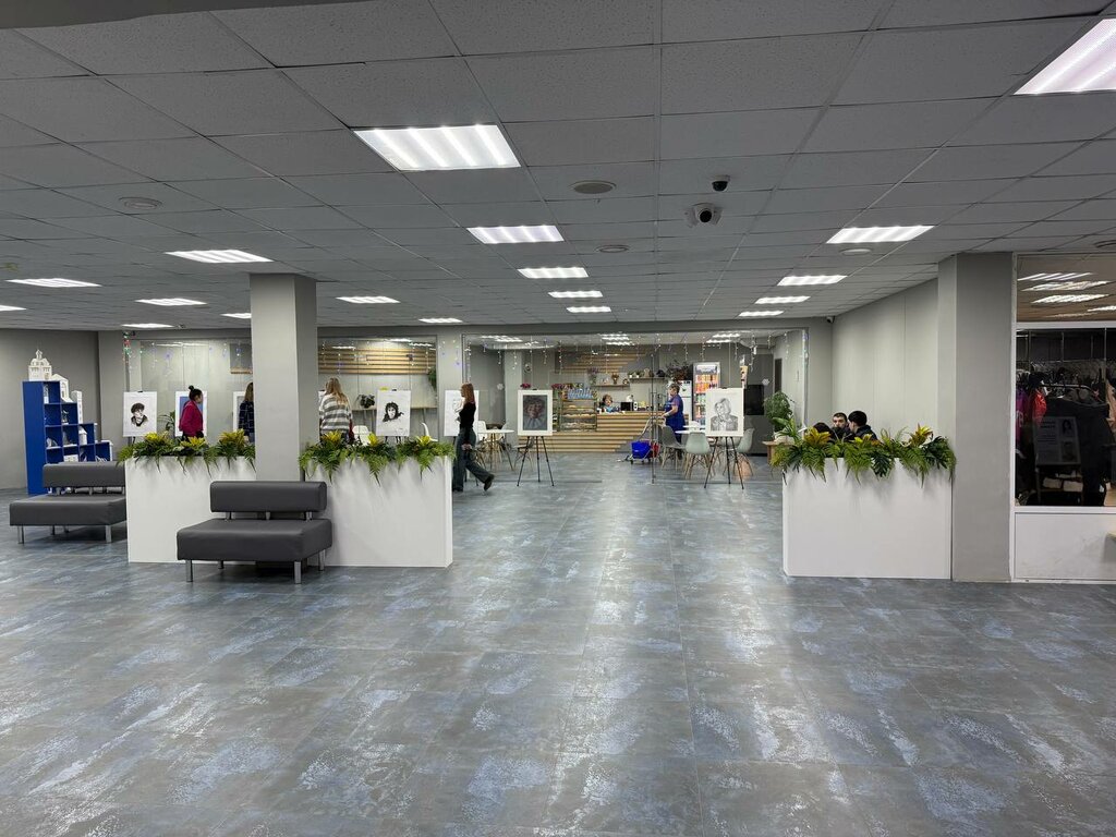 Üniversiteler Гуманитарно-технический институт Знание, Podolsk, foto