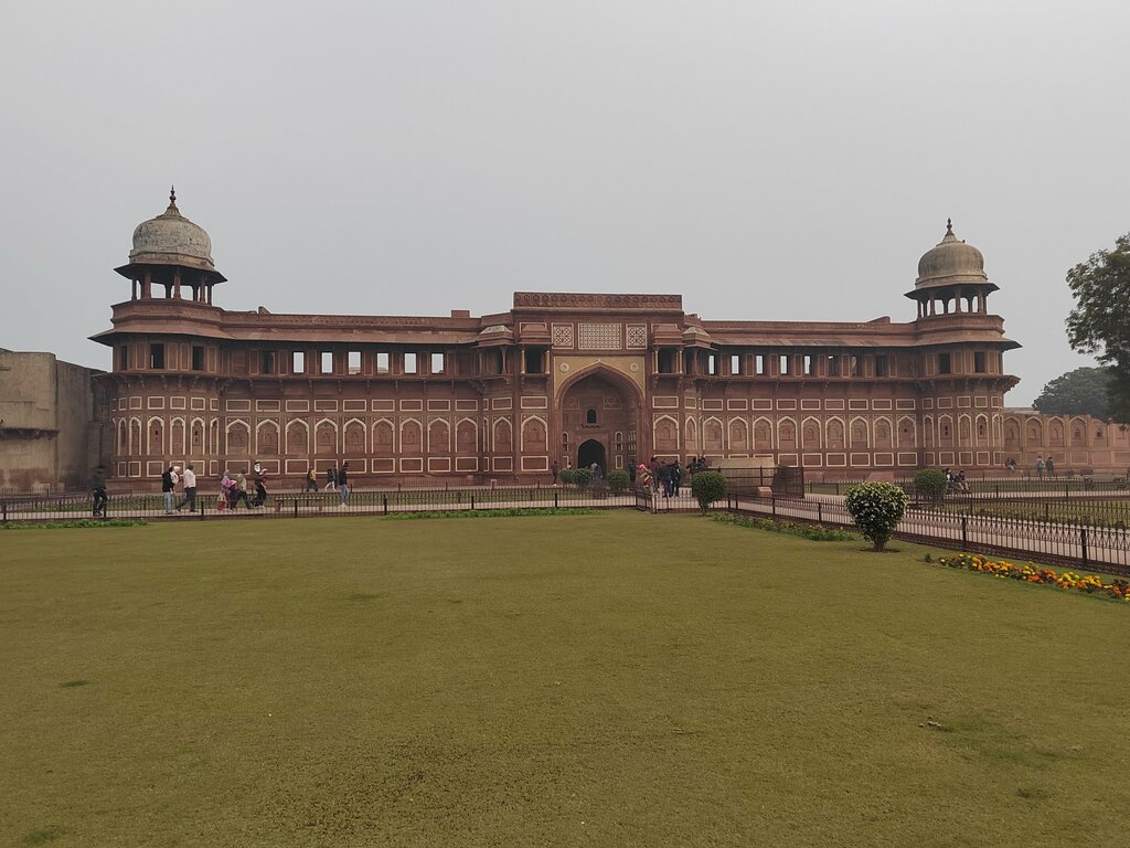 Turistik yerler Дворец Джахангира, Agra, foto