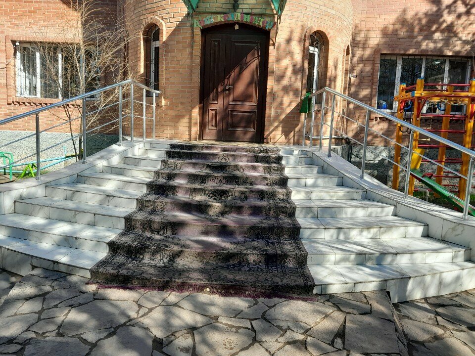 Anaokulları Altyn besik, Astana, foto