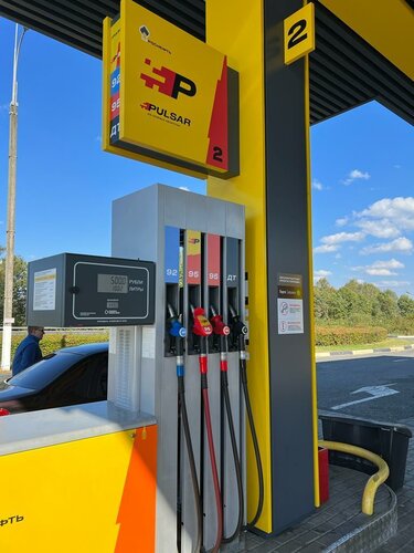 Benzin istasyonu Rosneft', Brianskaya oblastı, foto