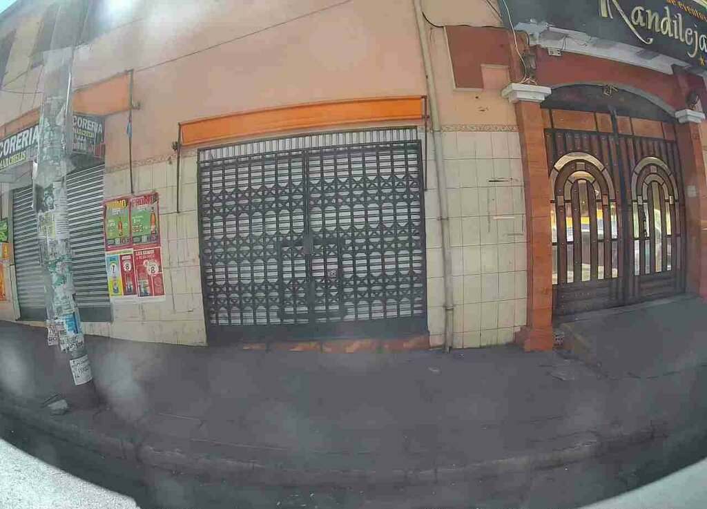 Kutlama sunucuları Salon K'andilejas, La Paz, foto