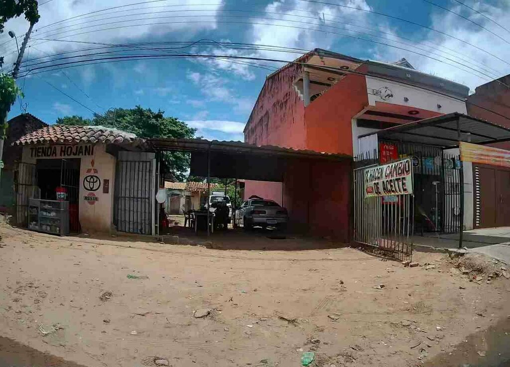 Otomobil servisi Gutiérrez Mechanical Workshop, Santa‑Krus, foto