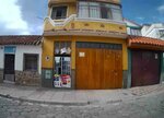 Food Store (Department of Chuquisaca, Oropeza Province, Municipality of Sucre, Distrito D-4), market  Sucre'den