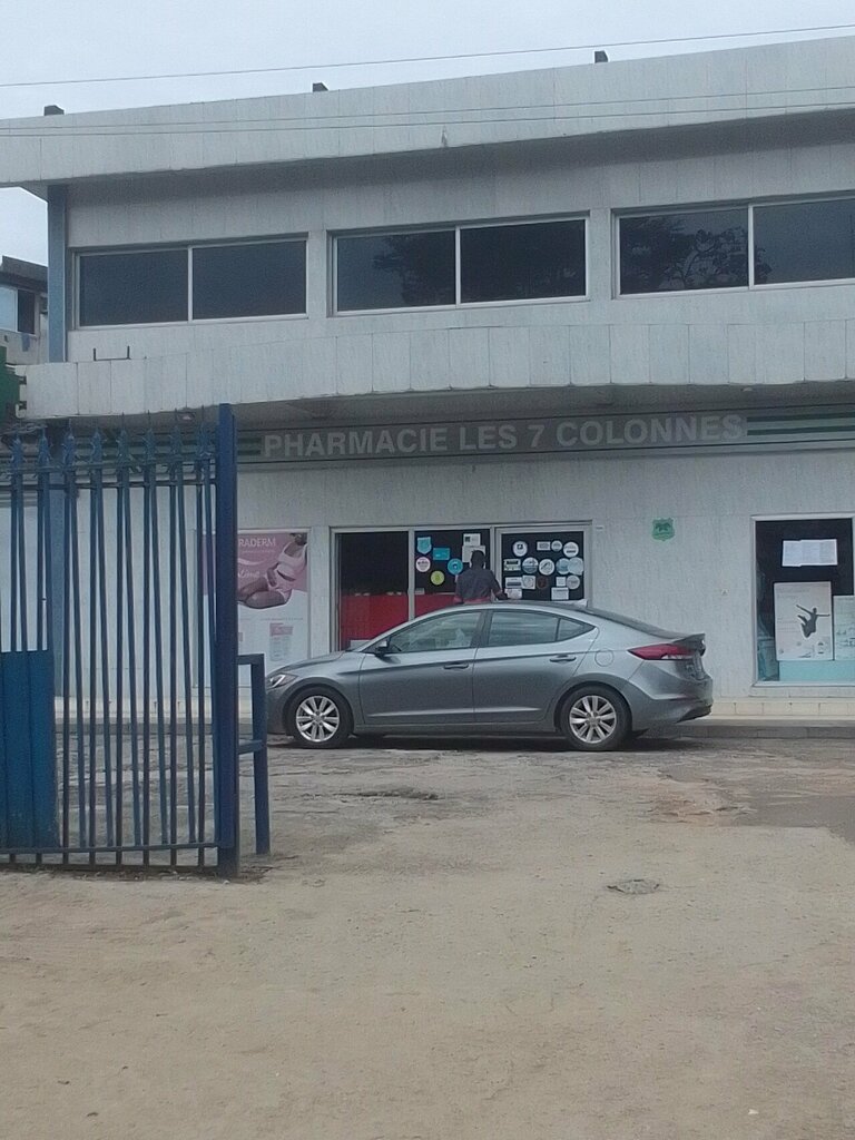 Eczaneler Pharmacie 7 Colonnes, Abican, foto