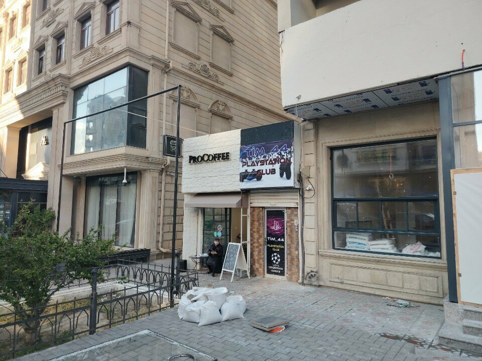 Oyun salonları Tim_44, Bakü, foto