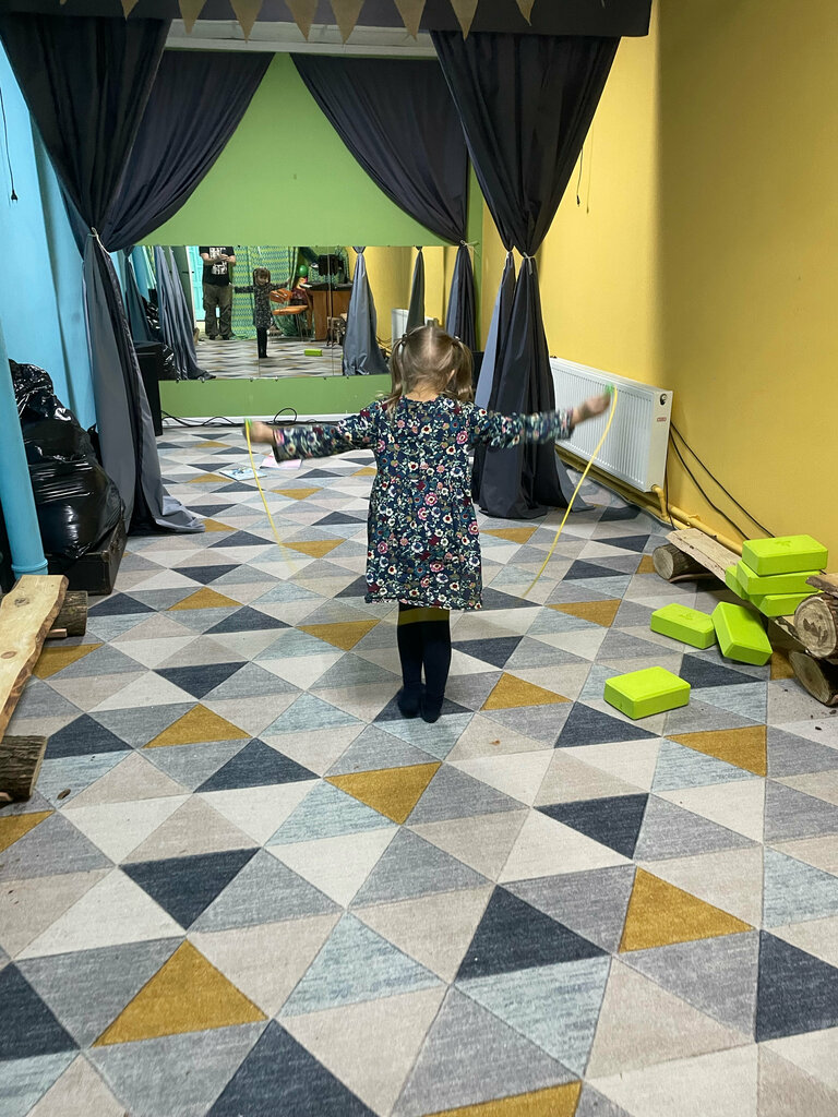 Çocuk ve gençlik merkezleri Умелки, Tulskaya oblastı, foto