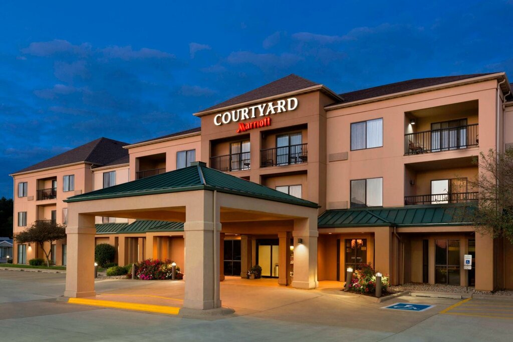 Otel Courtyard Bloomington Normal, İllinois, foto