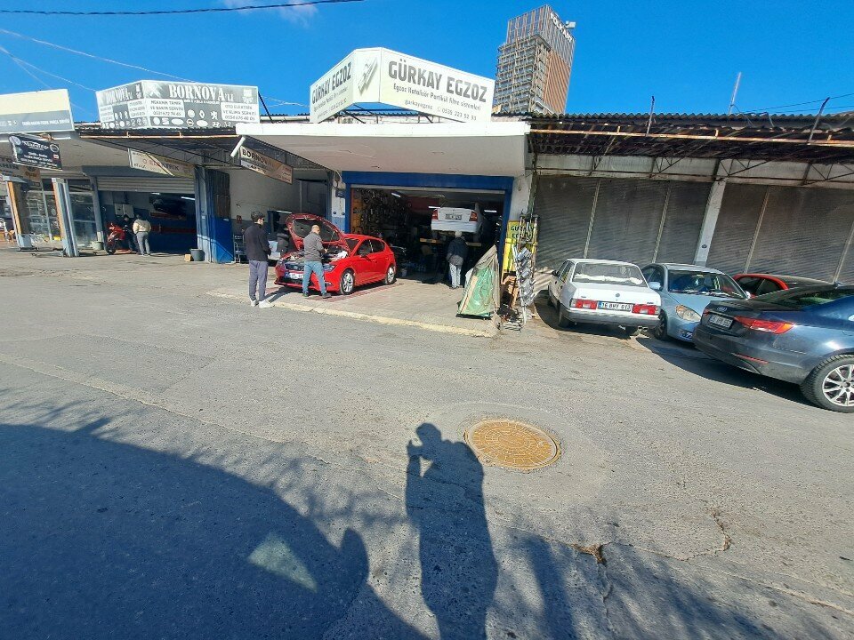 Otomobil servisi Gürkay Egzoz, İzmir, foto