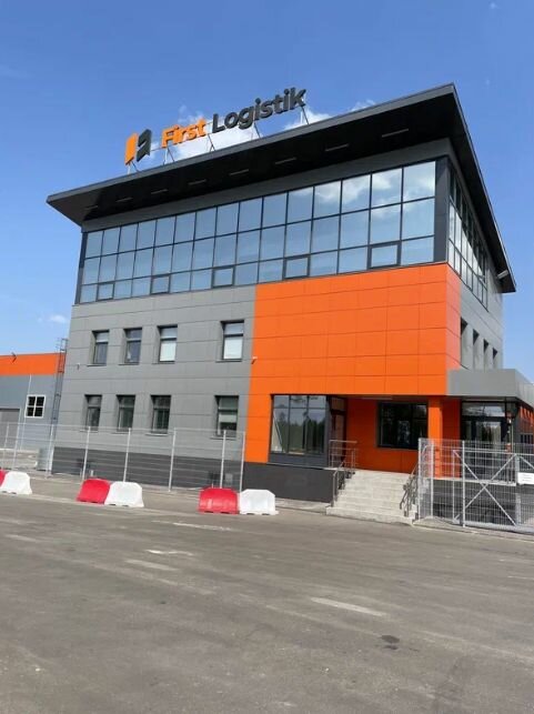 Depo ekipmanları First logistik, Sevastopol, foto