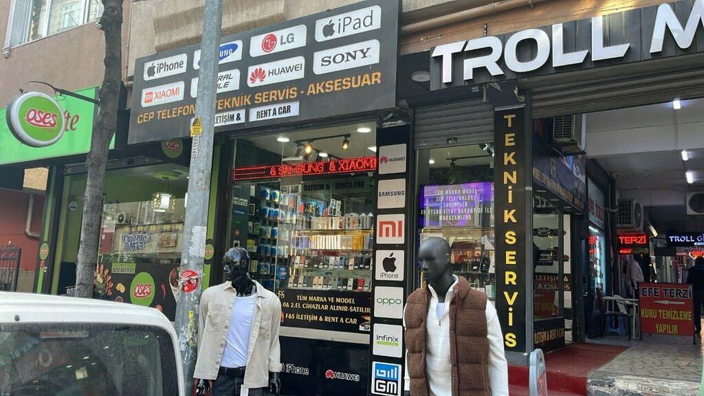 Cep telefonu ve aksesuarları satış mağazaları Fs İletişim, İstanbul, foto