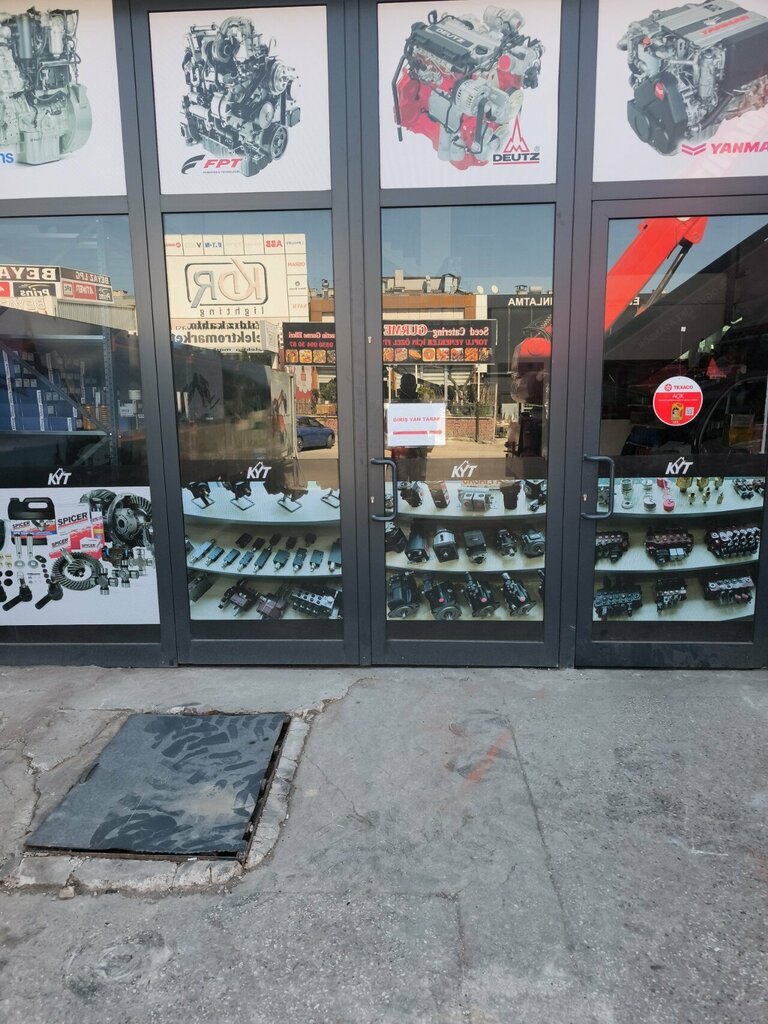 Otomobil yedek parçaları Teknik Makina, Ankara, foto