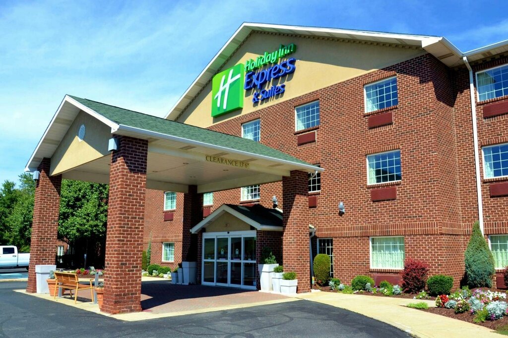Otel Holiday Inn Express & Suites Center Township, Pennsylvania, foto