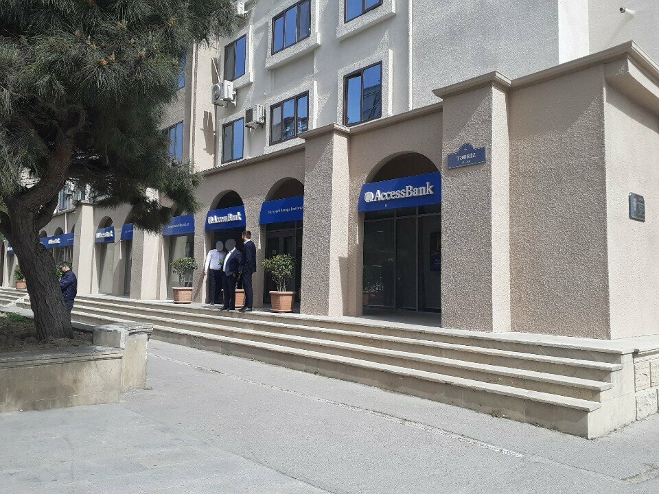 Banka Access Bank, Bakü, foto