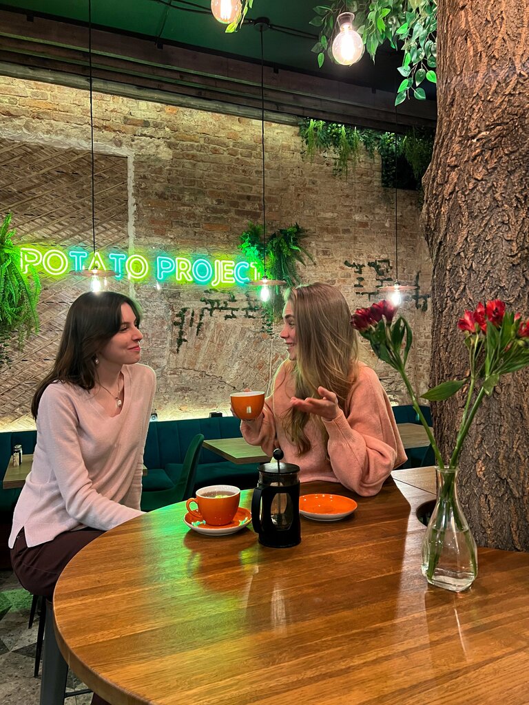 Kafe Potato Project-Dranik, Saint‑Petersburg, foto