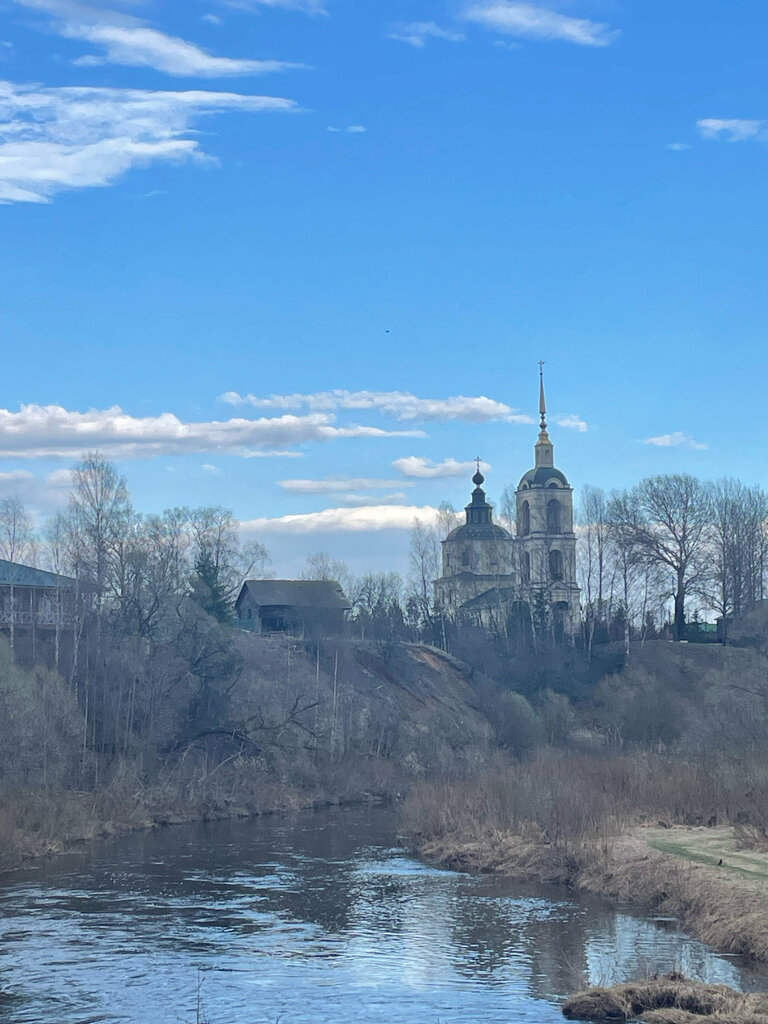 Ortodoks kiliseleri Tserkov Polozheniya Rizy Bozhiyey Materi vo Vlakherne V Vasilkove, Tverskaya oblastı, foto