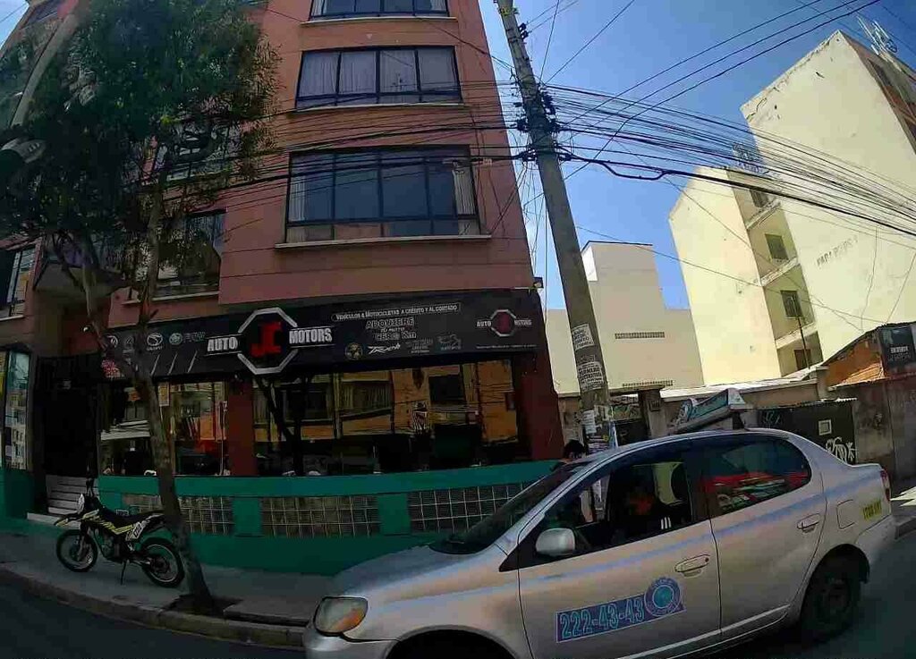 Otomobil satış galerileri Jc Automotors, La Paz, foto