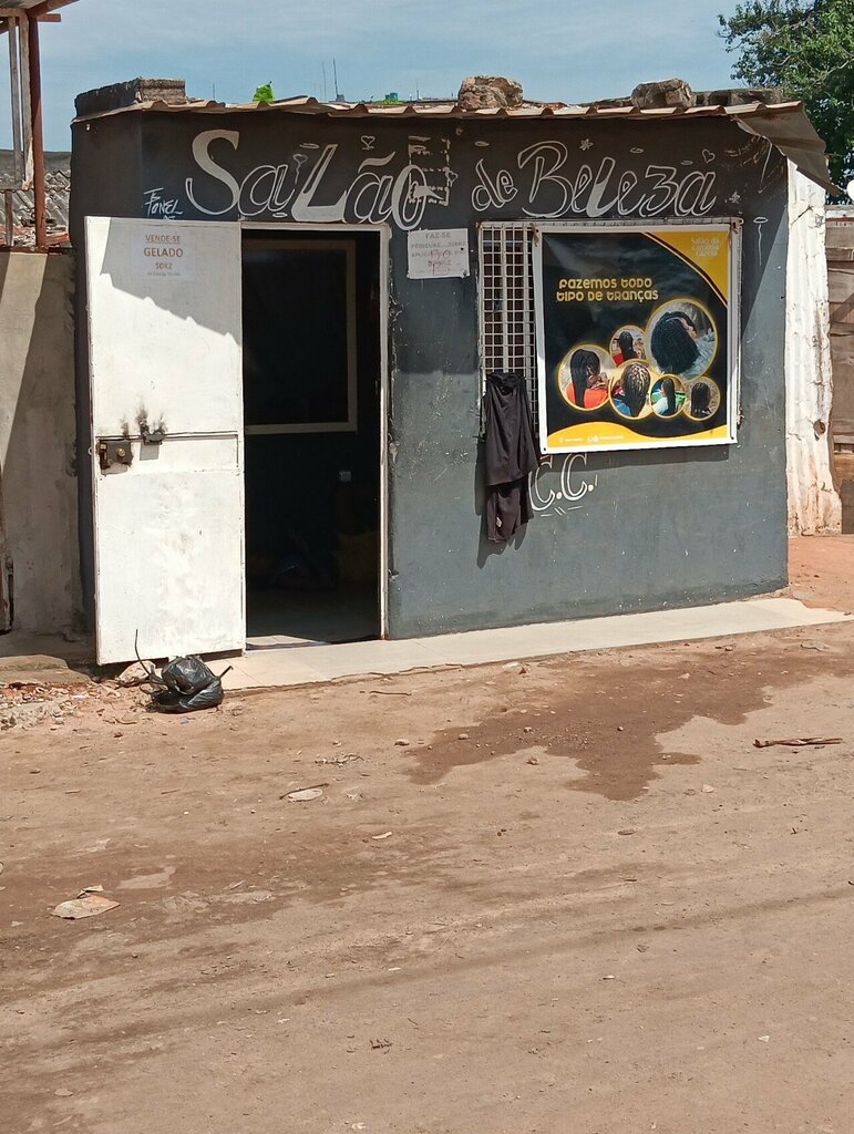 Güzellik salonu Salão de beleza, Loanda, foto