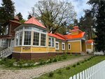 Арт-резиденция Русская дача (Solnechnaya ulitsa No:24, mikrorayon Mamontovka), sergi salonları, galeriler  Puşkino'dan