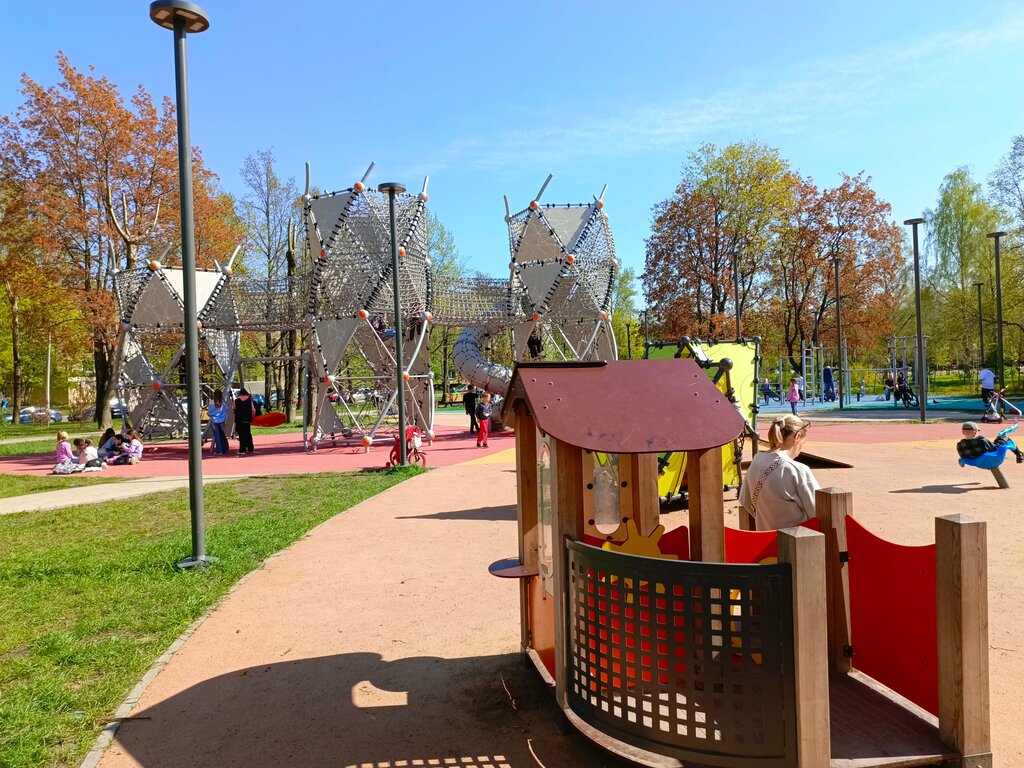 Oyun alanı Playground, Saint‑Petersburg, foto