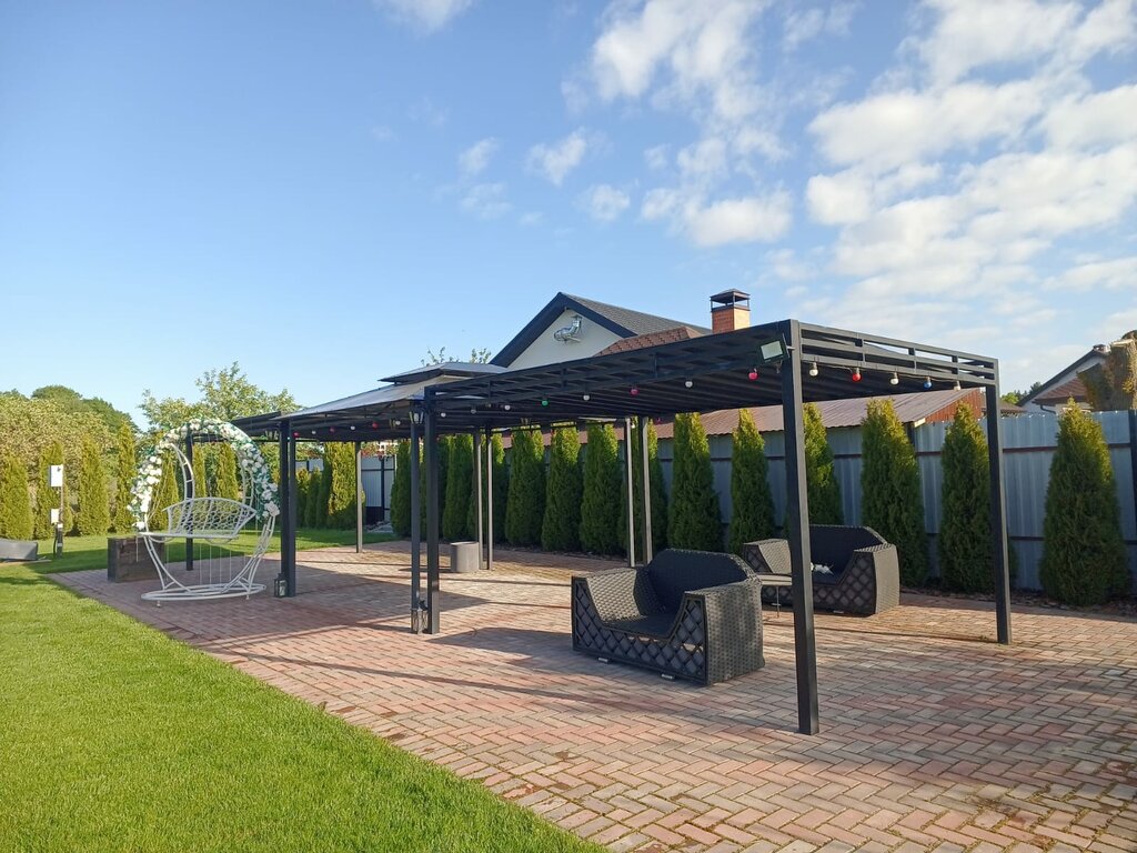 Çiftlik Три Дуба, Brestskaya oblastı, foto