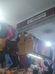 Polonesa (Santa Cruz de la Sierra, Distrito Municipal 11, Prolongación Quijarro, 439), dış giyim mağazası  Bolivya'dan