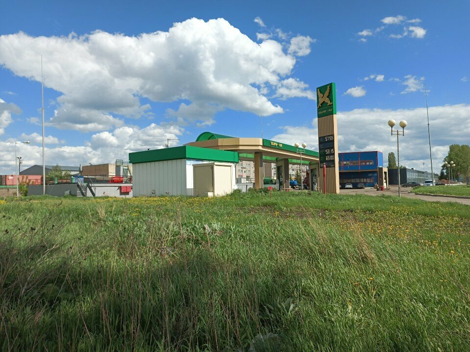 Benzin istasyonu Taif-NK, Naberejniye Çelny (Yar Çallı), foto