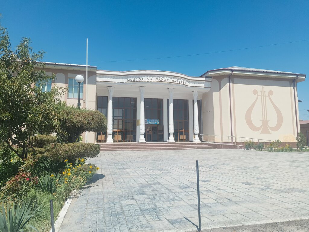 Müzik okulları ve konservatuarlar 7th Music and Art School, , foto