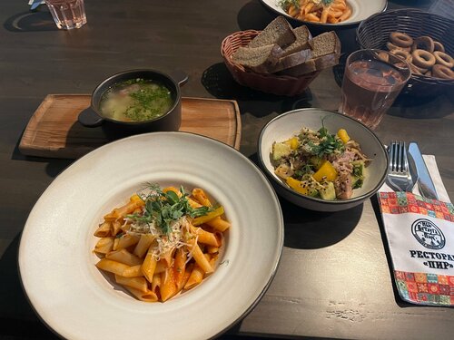 Restoran Pir, Kostromskaya oblastı, foto