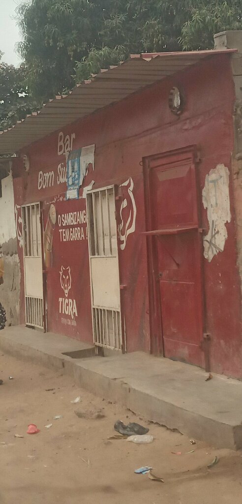 Market Cantina, Loanda, foto