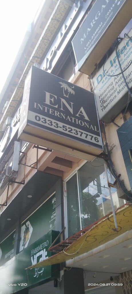 Otomobil parçaları imalatı Ena Motors, Islamabad, foto