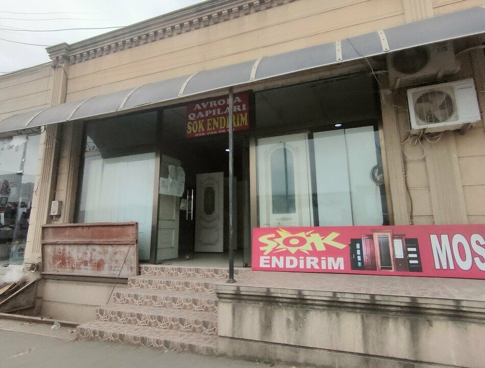 Kapılar Moskova, Gence, foto