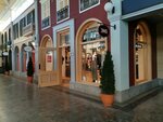 Calvin Klein Jeans (Torgovo-Promyshlennaya ulitsa No:6, derevnya Chyornaya Gryaz), denim giyim  Moskova ve Moskovskaya oblastından