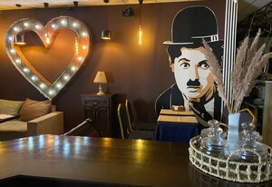 Restoran Chaplin, Luga, foto