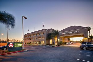 Studio 6 Suites Perris (California, Riverside County, Perris), otel  Perris'ten