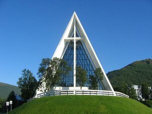 Arktik Katedral (Troms, Tromsø, Alfred Hansens Veg), protestan kilisesi  Tromsø'den