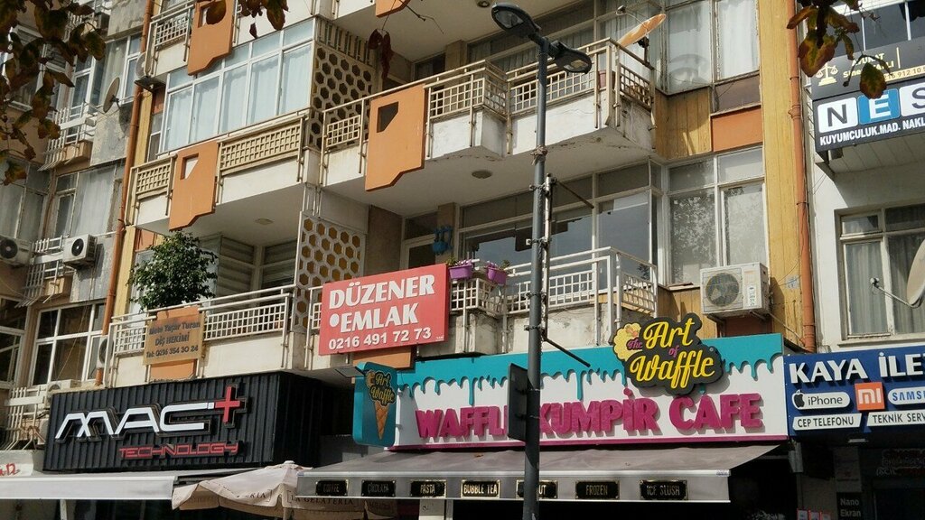 Emlak ofisi Düzener Emlak, İstanbul, foto