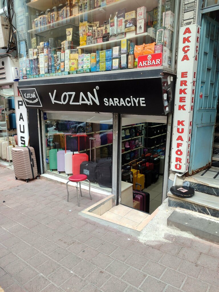 Çanta ve valiz mağazaları Kozan Saraciye, İstanbul, foto