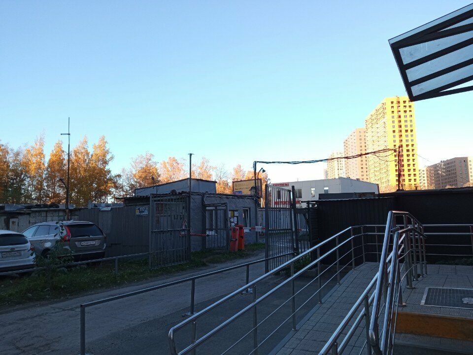 Garajlar Северный, Saint‑Petersburg ve Leningradskaya oblastı, foto