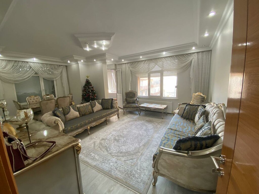 Emlak ofisi Erkan Emlak, İstanbul, foto