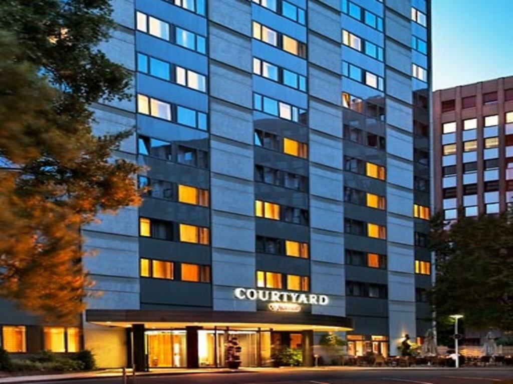 Otel Courtyard by Marriott Düsseldorf Seestern, Kuzey Ren‑Vestfalya, foto