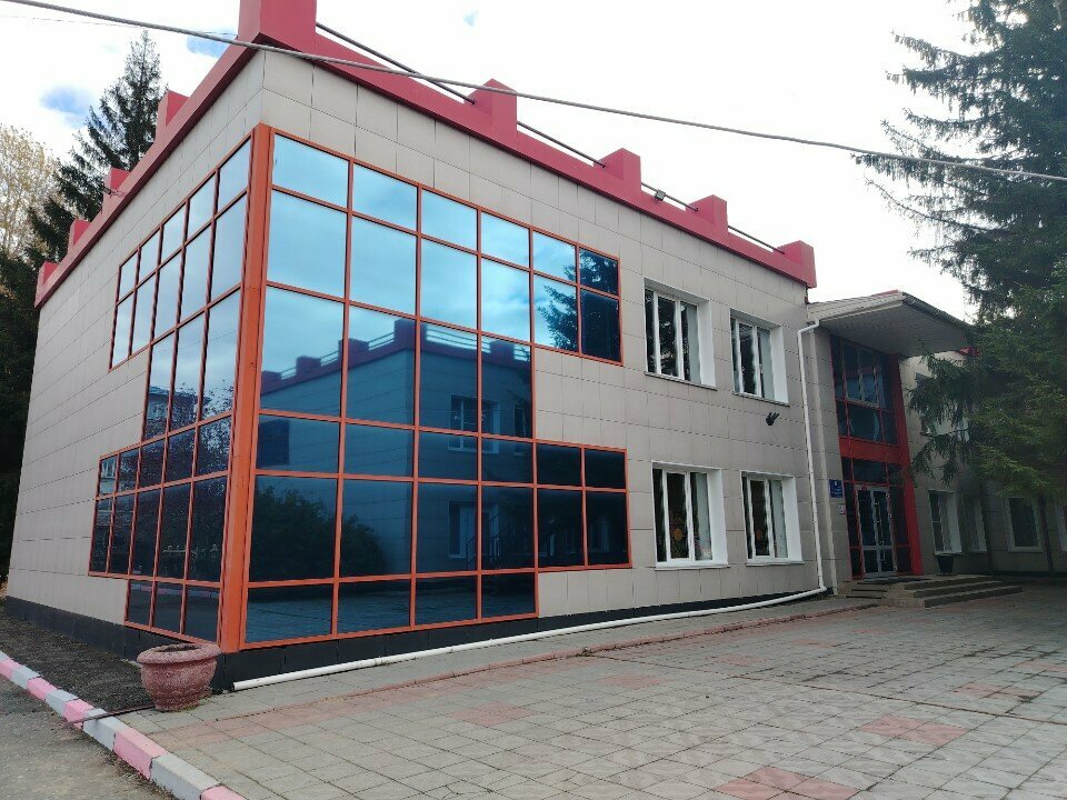 Ortaokul Srednyaya obshcheobrazovatelnaya shkola № 17 Doshkolnyye gruppy, Omsk, foto