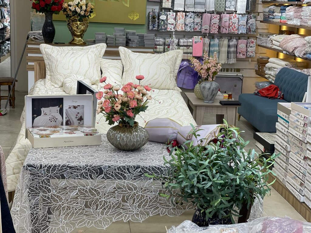 Ev eşyası mağazaları Mütəkkə Home Elmlər, Bakü, foto