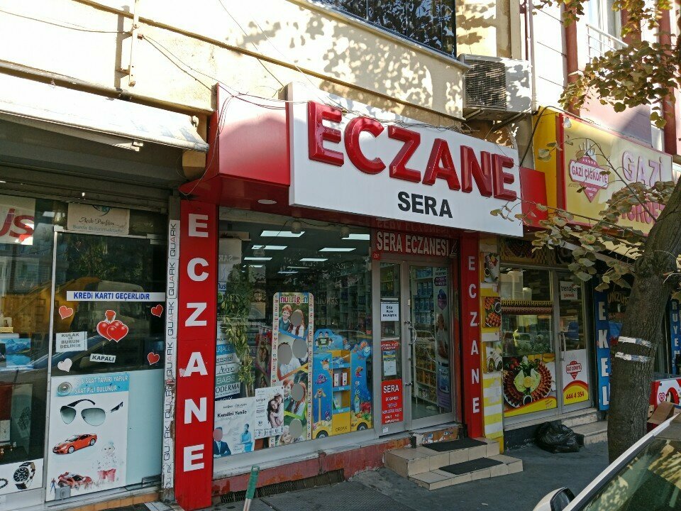 Eczaneler Sera Eczanesi, İstanbul, foto