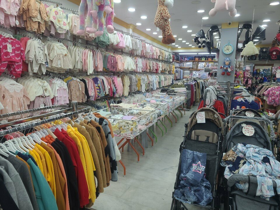 Çocuk mağazaları Bebekçe, İstanbul, foto