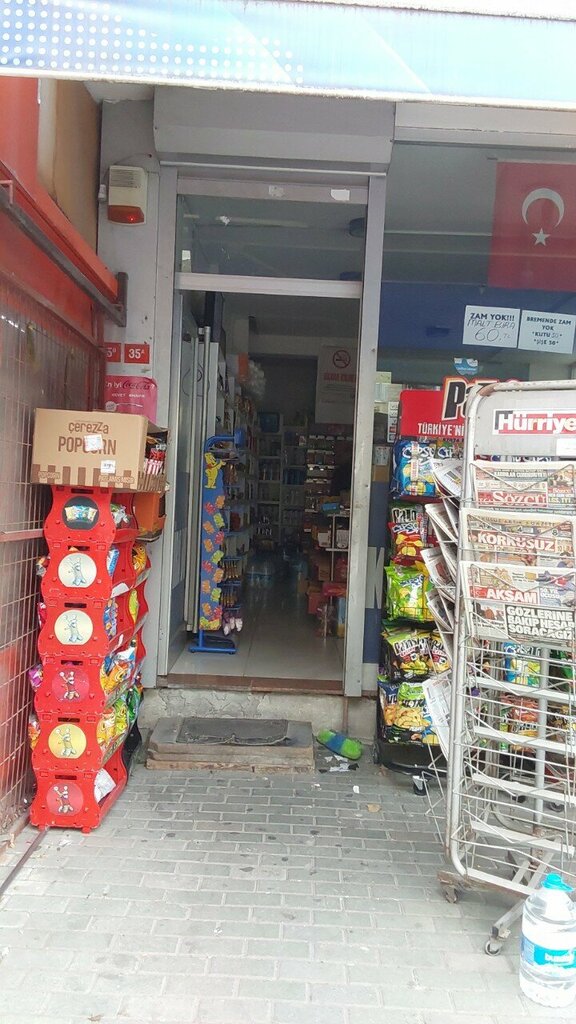 Market Üstek Mini Market, İstanbul, foto