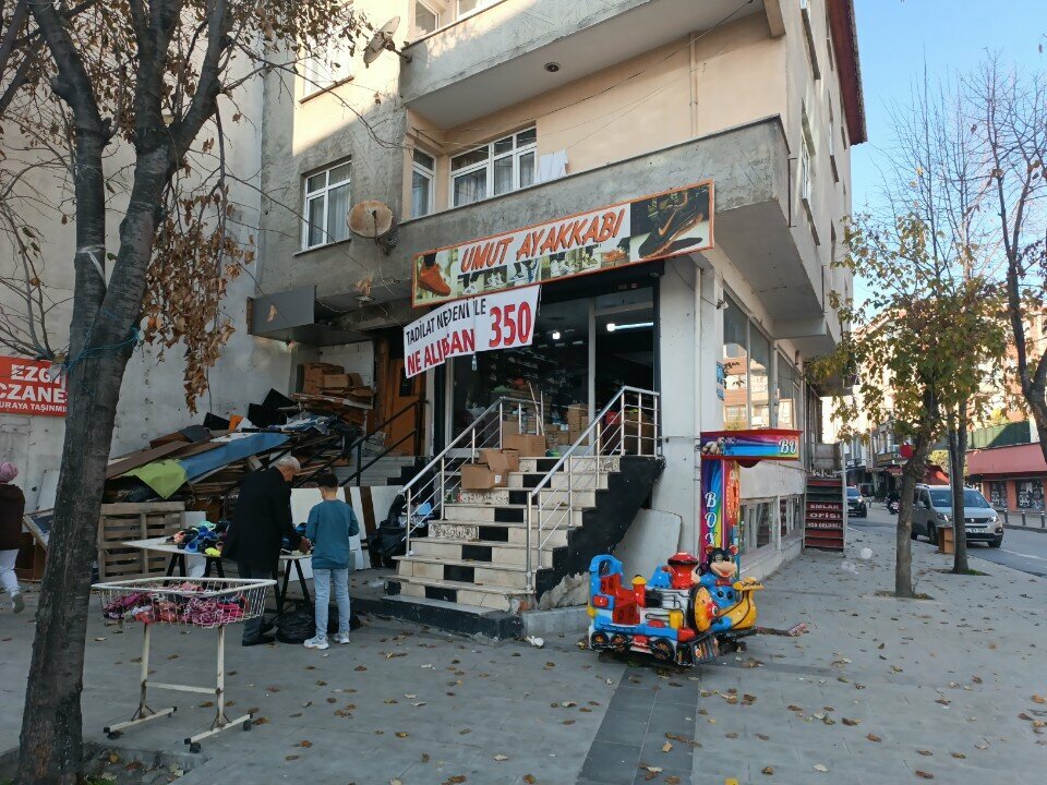 Ayakkabı mağazaları Umut Ayakkabı, İstanbul, foto