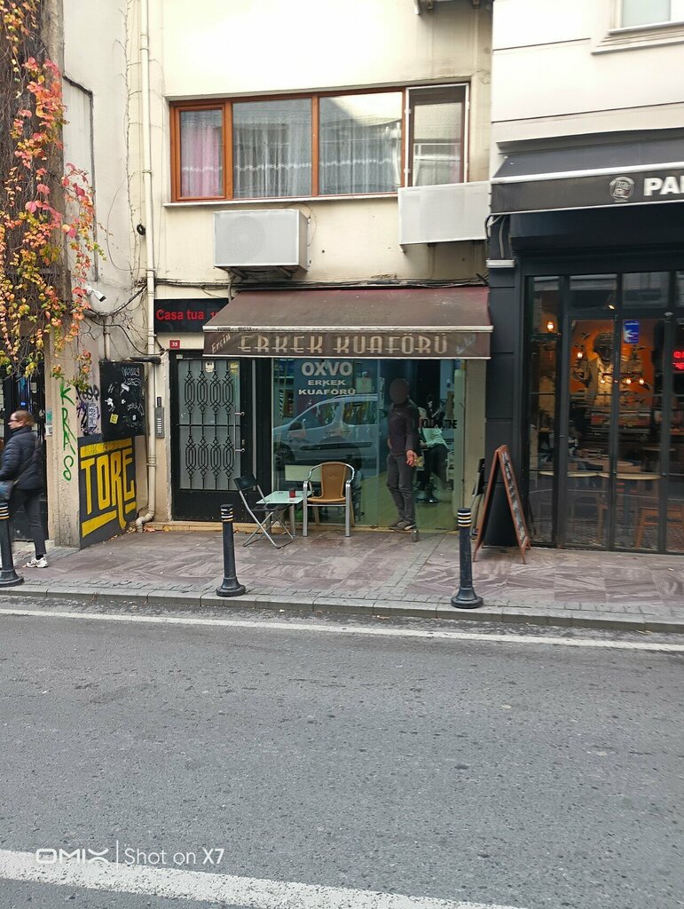 Berberler Erçin Erkek Kuaförü, İstanbul, foto