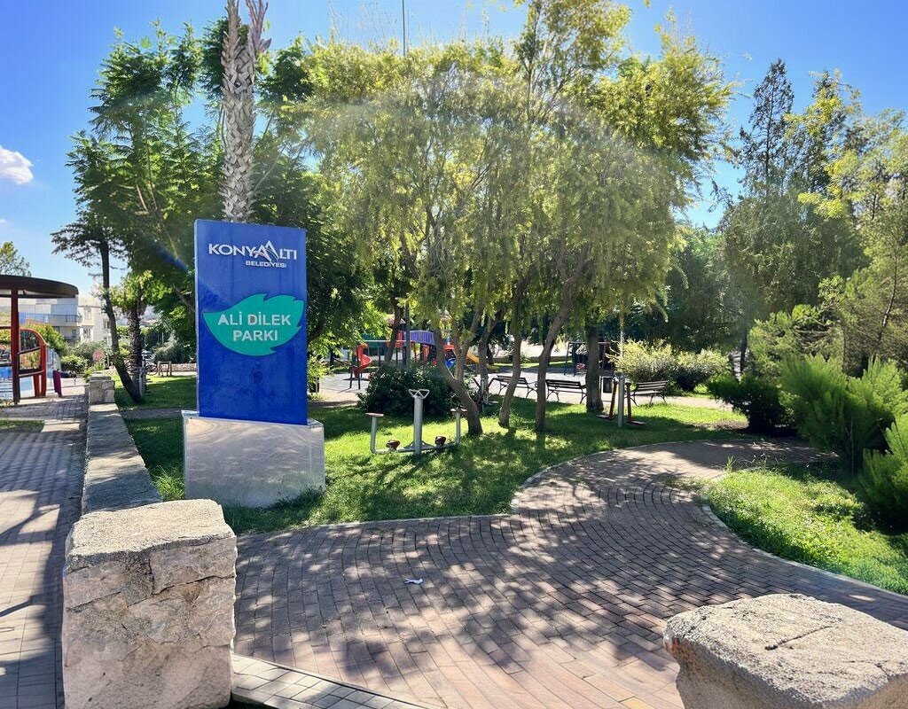 Kültür ve eğlence parkları Ali Dilek Parkı, Antalya, foto