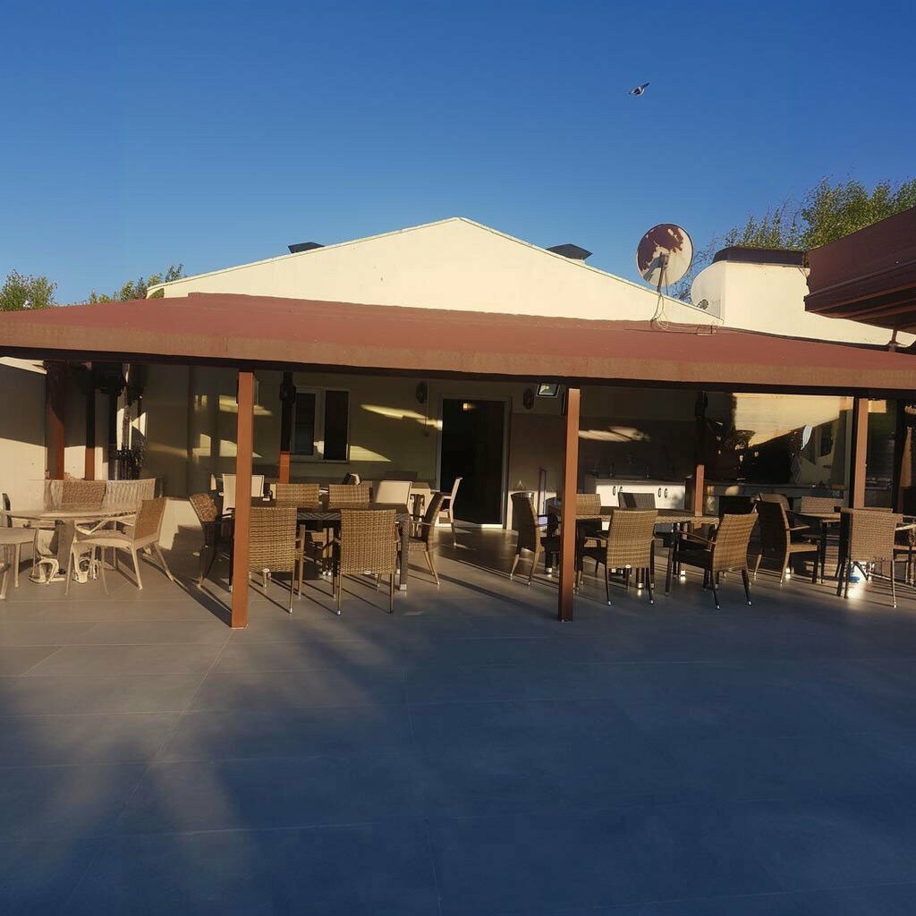 i̇ş merkezi Ayvalık Altınova D. S. i Misafirhanesi Balıkesir, Ayvalık, foto