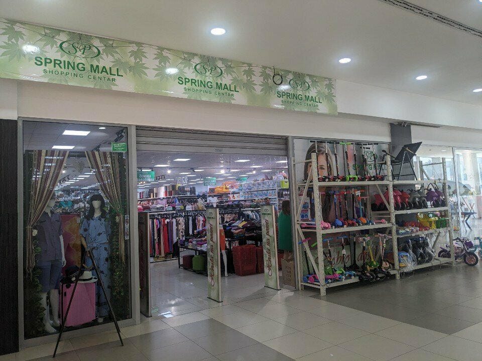 Büyük mağazalar Spring Mall, Dünya, foto